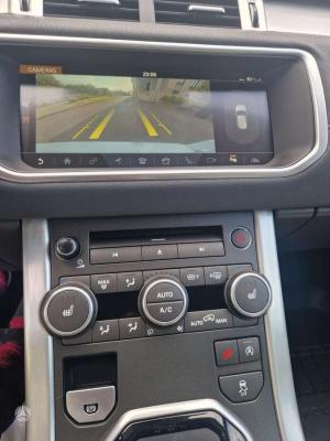 Balts Land Rover Range Rover Evoque 2017 Plungė, ar dzinēja tilpumu 0.15 L un nobraukumu 156 tūkst. km par 10500 €, foto 11 vietnē AUTOMOTO.COM.LV