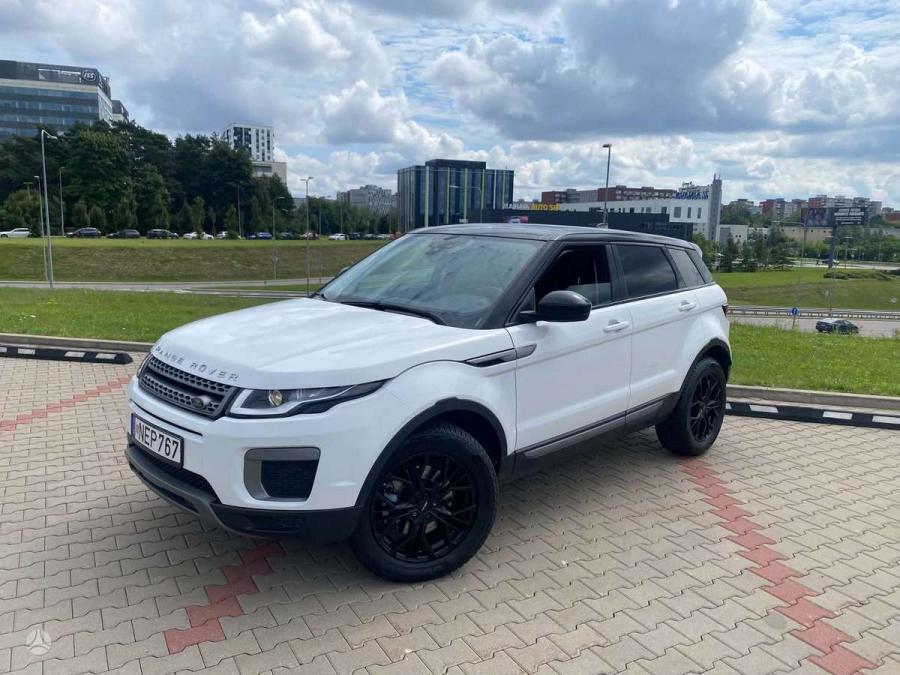 Balts Land Rover Range Rover Evoque 2017 Viļņa, ar dzinēja tilpumu 2.00 L un nobraukumu 140 tūkst. km par 12450 €, foto 1 vietnē AUTOMOTO.COM.LV