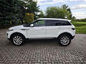 White Land Rover Range Rover Evoque 2017 in Siauliai, with an engine capacity of 2.00 L and mileage of 198 thousand km for 10750 €, photo  on AUTOMOTO.COM.LV