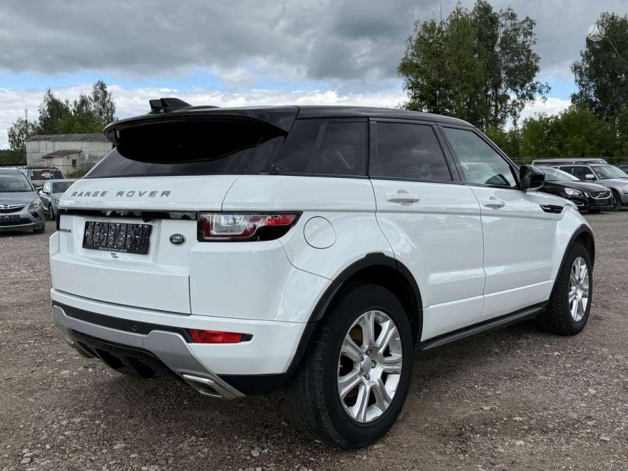 Balts Land Rover Range Rover Evoque 2017 Utena, ar dzinēja tilpumu 2.00 L un nobraukumu 134 tūkst. km par 6950 €, foto 5 vietnē AUTOMOTO.COM.LV
