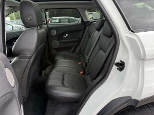Balts Land Rover Range Rover Evoque 2017 Utena, ar dzinēja tilpumu 2.00 L un nobraukumu 134 tūkst. km par 6950 €, foto 17 vietnē AUTOMOTO.COM.LV
