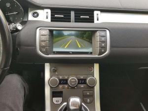 White Land Rover Range Rover Evoque 2017 in Siauliai, with an engine capacity of 2.00 L and mileage of 170 thousand km for 8900 €, photo 17 on AUTOMOTO.COM.LV