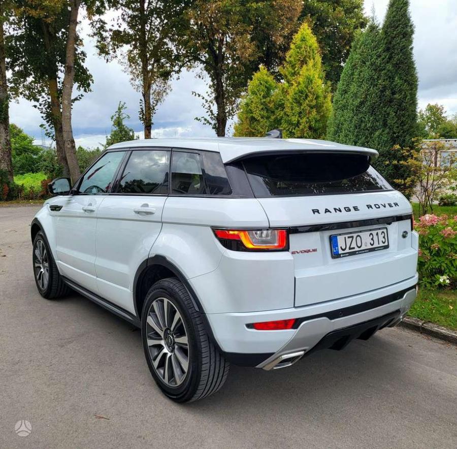 Balts Land Rover Range Rover Evoque 2017 Šauļi, ar dzinēja tilpumu 2.00 L un nobraukumu 156 tūkst. km par 10900 €, foto 7 vietnē AUTOMOTO.COM.LV
