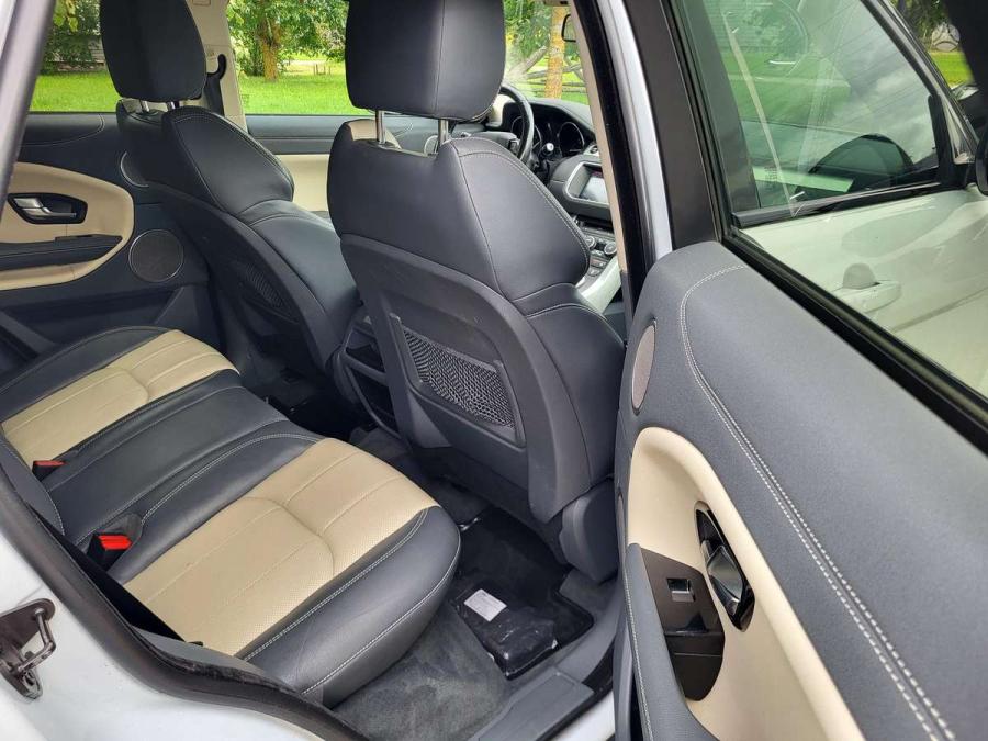 Balts Land Rover Range Rover Evoque 2017 Šauļi, ar dzinēja tilpumu 2.00 L un nobraukumu 156 tūkst. km par 10900 €, foto 27 vietnē AUTOMOTO.COM.LV