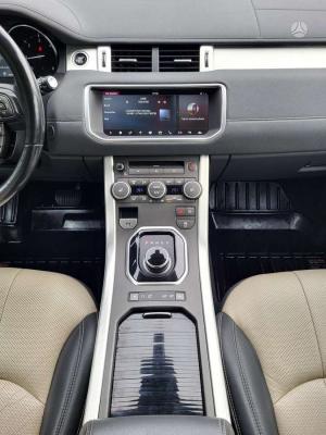 Balts Land Rover Range Rover Evoque 2017 Šauļi, ar dzinēja tilpumu 2.00 L un nobraukumu 156 tūkst. km par 10900 €, foto 32 vietnē AUTOMOTO.COM.LV