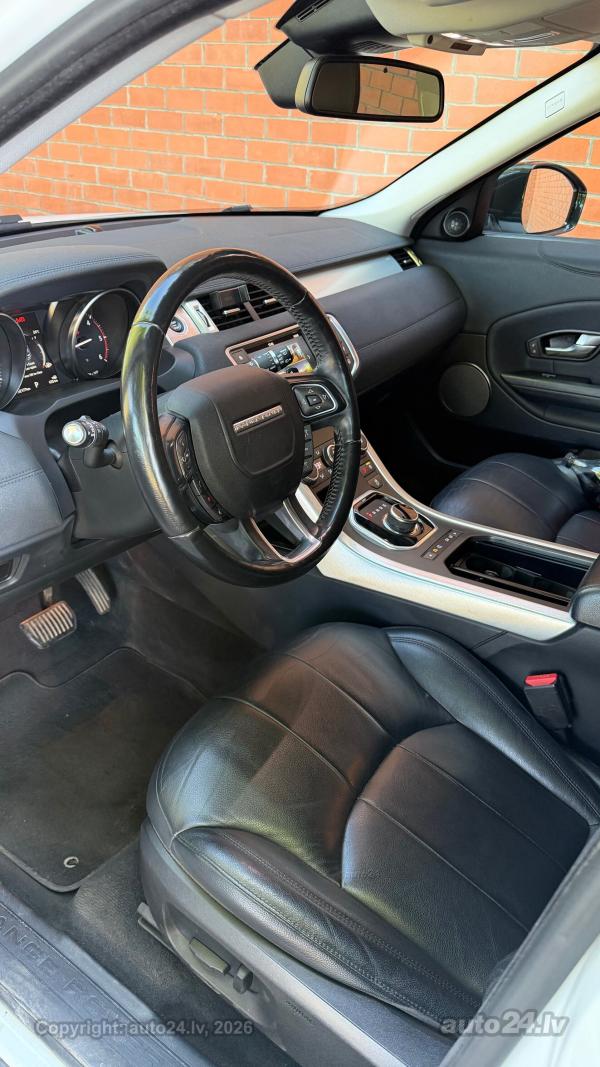 Balts Land Rover Range Rover Evoque 2019 Tallina, ar dzinēja tilpumu 2.00 L un nobraukumu 95 tūkst. km par 19999 €, foto 6 vietnē AUTOMOTO.COM.LV