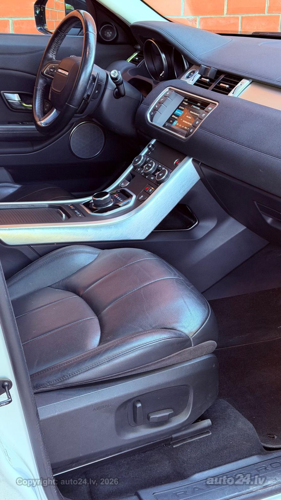 Balts Land Rover Range Rover Evoque 2019 Tallina, ar dzinēja tilpumu 2.00 L un nobraukumu 95 tūkst. km par 19999 €, foto 17 vietnē AUTOMOTO.COM.LV