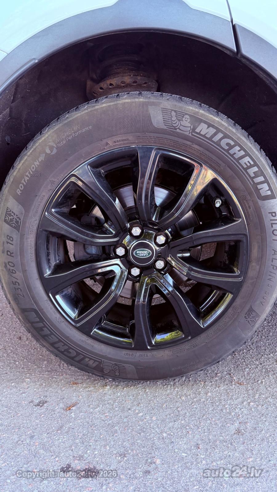 Balts Land Rover Range Rover Evoque 2019 Tallina, ar dzinēja tilpumu 2.00 L un nobraukumu 95 tūkst. km par 19999 €, foto 18 vietnē AUTOMOTO.COM.LV