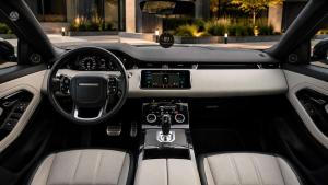 White Land Rover Range Rover Evoque 2019 in Kaunas, with an engine capacity of 2.00 L and mileage of 174 thousand km for 19900 €, photo 8 on AUTOMOTO.COM.LV