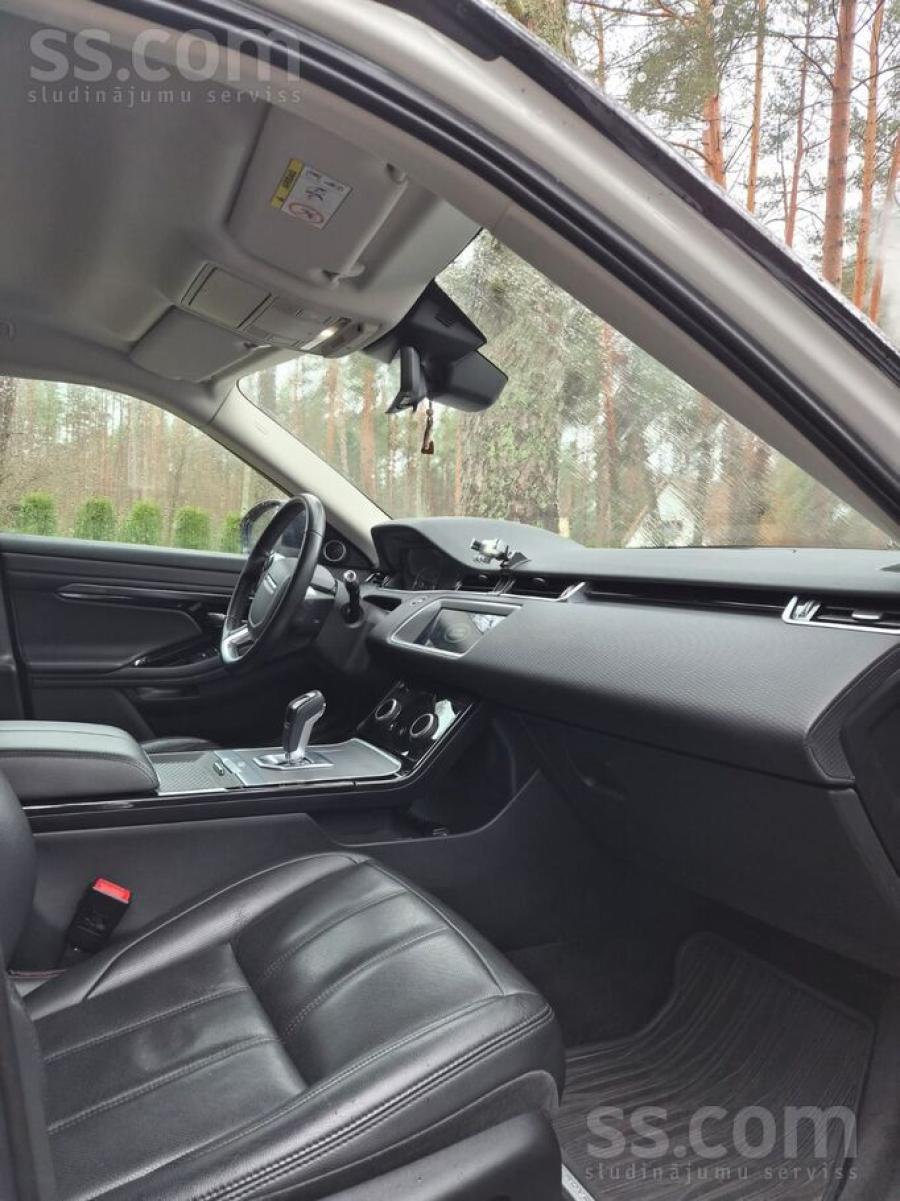Balts Land Rover Range Rover Evoque 2020 Rīga, ar dzinēja tilpumu 2.00 L un nobraukumu 80 tūkst. km par 22000 €, foto 6 vietnē AUTOMOTO.COM.LV