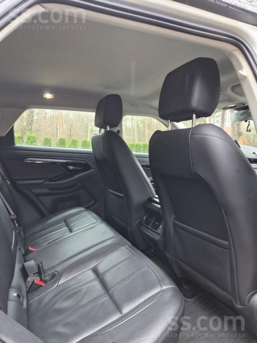 Balts Land Rover Range Rover Evoque 2020 Rīga, ar dzinēja tilpumu 2.00 L un nobraukumu 80 tūkst. km par 22000 €, foto 8 vietnē AUTOMOTO.COM.LV