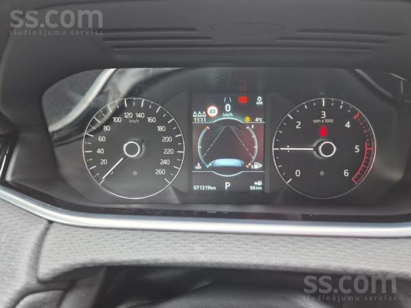 Balts Land Rover Range Rover Evoque 2020 Rīga, ar dzinēja tilpumu 2.00 L un nobraukumu 80 tūkst. km par 22000 €, foto 9 vietnē AUTOMOTO.COM.LV