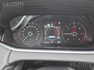 Balts Land Rover Range Rover Evoque 2020 Rīga, ar dzinēja tilpumu 2.00 L un nobraukumu 80 tūkst. km par 22000 €, foto 10 vietnē AUTOMOTO.COM.LV