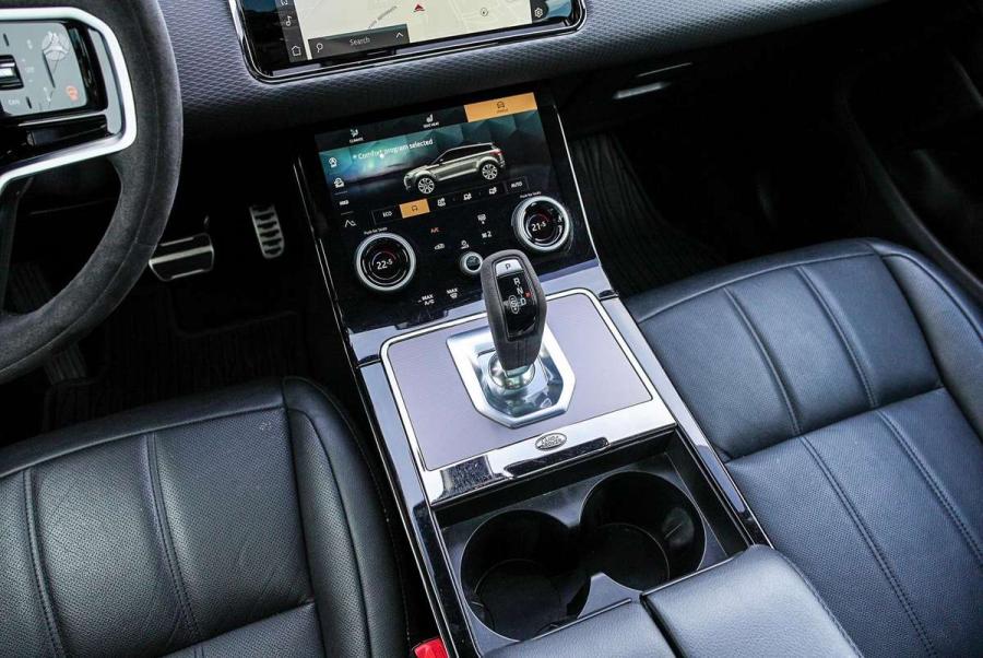 Balts Land Rover Range Rover Evoque 2023 Kauņa, ar dzinēja tilpumu 2.00 L un nobraukumu 42 tūkst. km par 30950 €, foto 20 vietnē AUTOMOTO.COM.LV