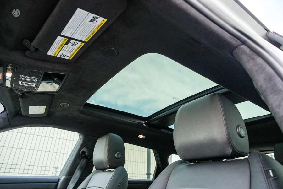 Balts Land Rover Range Rover Evoque 2023 Kauņa, ar dzinēja tilpumu 2.00 L un nobraukumu 42 tūkst. km par 30950 €, foto 28 vietnē AUTOMOTO.COM.LV