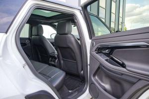 Balts Land Rover Range Rover Evoque 2023 Kauņa, ar dzinēja tilpumu 2.00 L un nobraukumu 42 tūkst. km par 30950 €, foto 33 vietnē AUTOMOTO.COM.LV