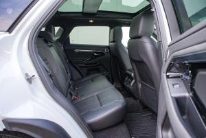 Balts Land Rover Range Rover Evoque 2023 Kauņa, ar dzinēja tilpumu 2.00 L un nobraukumu 42 tūkst. km par 30950 €, foto 34 vietnē AUTOMOTO.COM.LV