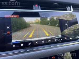 White Land Rover Range Rover Evoque 2019 in Riga, with an engine capacity of 2.00 L and mileage of 126 thousand km for 24990 €, photo 15 on AUTOMOTO.COM.LV