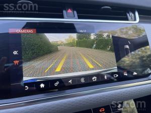 White Land Rover Range Rover Evoque 2019 in Riga, with an engine capacity of 2.00 L and mileage of 126 thousand km for 18990 €, photo 6 on AUTOMOTO.COM.LV