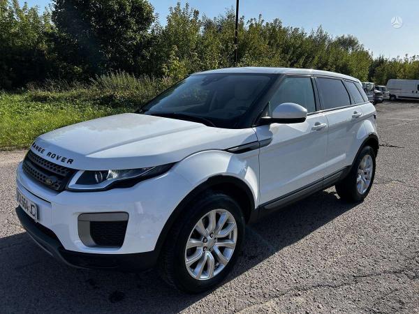 White Land Rover Range Rover Evoque 2016 in Panevezys, with an engine capacity of 2.00 L and mileage of 190 thousand km for 9190 €, photo 4 on AUTOMOTO.COM.LV