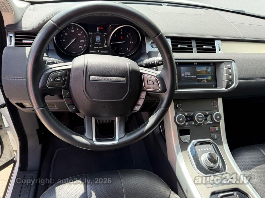 Balts Land Rover Range Rover Evoque 2016 Veru, ar dzinēja tilpumu 2.00 L un nobraukumu 165 tūkst. km par 12900 €, foto 8 vietnē AUTOMOTO.COM.LV