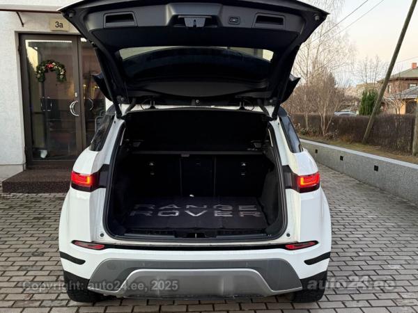 White Land Rover Range Rover Evoque 2020 in Tartu, with an engine capacity of 2.00 L and mileage of 107 thousand km for 32500 €, photo 11 on AUTOMOTO.COM.LV