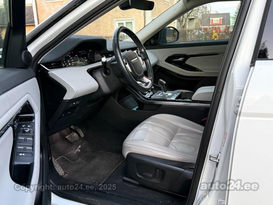 Balts Land Rover Range Rover Evoque 2020 Tartu, ar dzinēja tilpumu 2.00 L un nobraukumu 107 tūkst. km par 32500 €, foto 15 vietnē AUTOMOTO.COM.LV