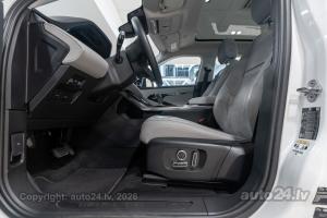 Balts Land Rover Range Rover Evoque 2022 Tallina, ar dzinēja tilpumu 2.00 L un nobraukumu 51 tūkst. km par 32990 €, foto 6 vietnē AUTOMOTO.COM.LV