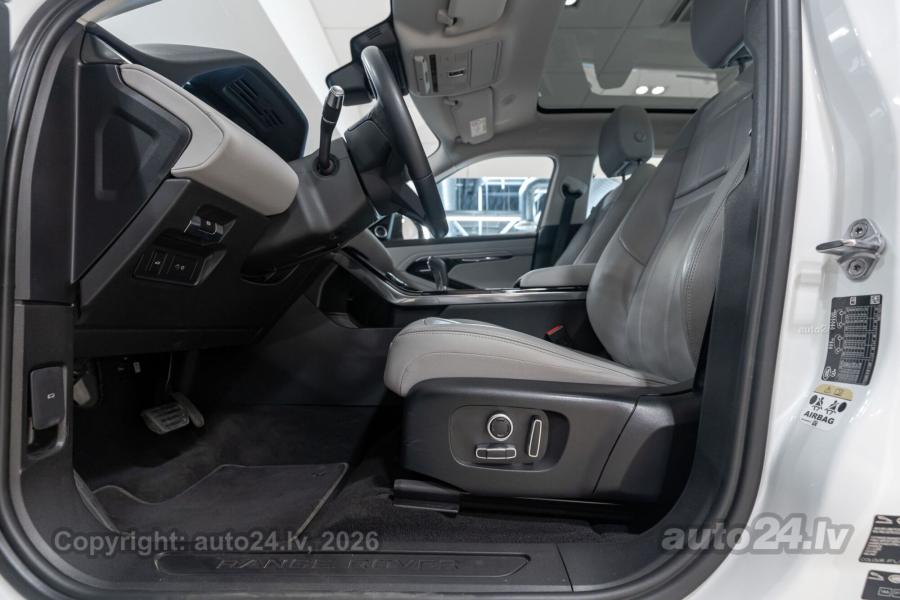 Balts Land Rover Range Rover Evoque 2022 Tallina, ar dzinēja tilpumu 2.00 L un nobraukumu 51 tūkst. km par 32990 €, foto 6 vietnē AUTOMOTO.COM.LV