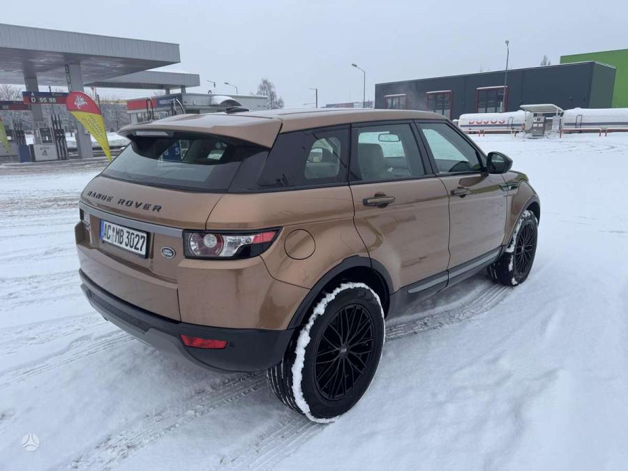 Dzeltens Land Rover Range Rover Evoque 2014 Kauņa, ar dzinēja tilpumu 2.18 L un nobraukumu 160 tūkst. km par 9200 €, foto 5 vietnē AUTOMOTO.COM.LV
