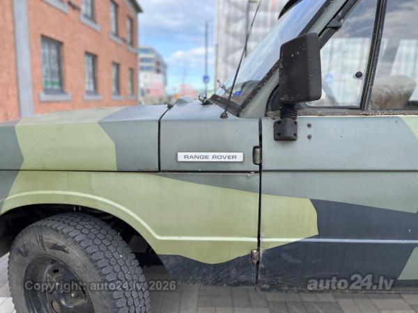 Zaļš Land Rover Range Rover 1983 Tallina, ar dzinēja tilpumu 3.50 L un nobraukumu 75 tūkst. km par 7700 €, foto 6 vietnē AUTOMOTO.COM.LV