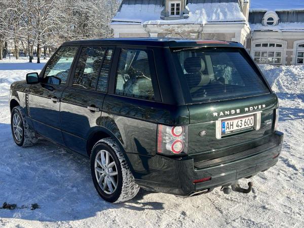 Green Land Rover Range Rover 2004 in Vilnius, with an engine capacity of 2.93 L and mileage of 250 thousand km for 6450 €, photo 2 on AUTOMOTO.COM.LV