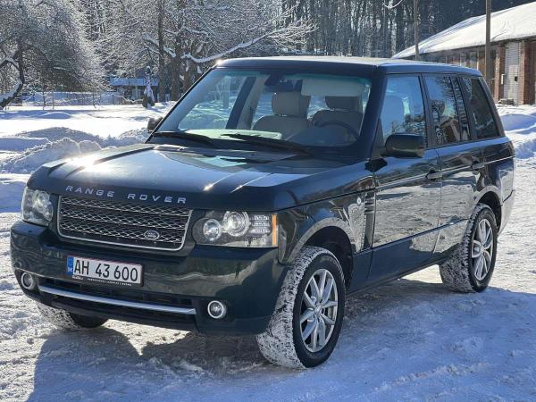Green Land Rover Range Rover 2004 in Vilnius, with an engine capacity of 2.93 L and mileage of 250 thousand km for 6450 €, photo 3 on AUTOMOTO.COM.LV