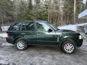 Green Land Rover Range Rover 2004 in Vilnius, with an engine capacity of 2.90 L and mileage of 251 thousand km for 6400 €, photo 4 on AUTOMOTO.COM.LV