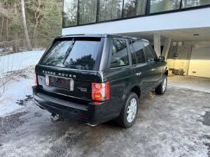 Green Land Rover Range Rover 2004 in Vilnius, with an engine capacity of 2.90 L and mileage of 251 thousand km for 5990 €, photo 5 on AUTOMOTO.COM.LV