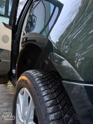 Green Land Rover Range Rover 2004 in Vilnius, with an engine capacity of 2.90 L and mileage of 251 thousand km for 5990 €, photo 23 on AUTOMOTO.COM.LV