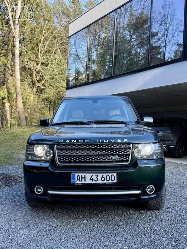 Green Land Rover Range Rover 2004 in Vilnius, with an engine capacity of 2.90 L and mileage of 251 thousand km for 5990 €, photo 2 on AUTOMOTO.COM.LV