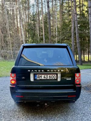Zaļš Land Rover Range Rover 2004 Viļņa, ar dzinēja tilpumu 2.90 L un nobraukumu 251 tūkst. km par 5990 €, foto 6 vietnē AUTOMOTO.COM.LV