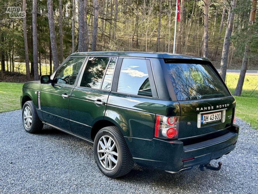 Zaļš Land Rover Range Rover 2004 Viļņa, ar dzinēja tilpumu 2.90 L un nobraukumu 251 tūkst. km par 5990 €, foto 7 vietnē AUTOMOTO.COM.LV