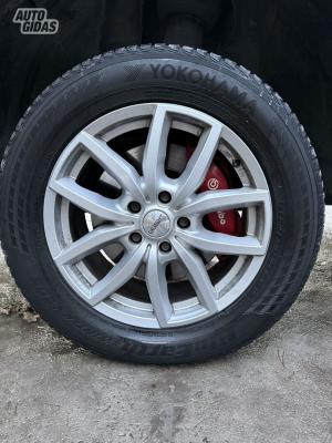 Zaļš Land Rover Range Rover 2004 Viļņa, ar dzinēja tilpumu 2.90 L un nobraukumu 251 tūkst. km par 5990 €, foto 9 vietnē AUTOMOTO.COM.LV