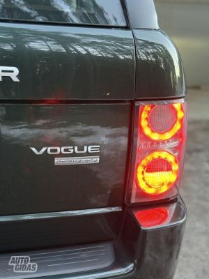Zaļš Land Rover Range Rover 2004 Viļņa, ar dzinēja tilpumu 2.90 L un nobraukumu 251 tūkst. km par 5990 €, foto 20 vietnē AUTOMOTO.COM.LV