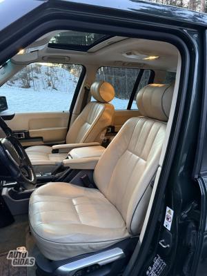 Zaļš Land Rover Range Rover 2004 Viļņa, ar dzinēja tilpumu 2.90 L un nobraukumu 251 tūkst. km par 5990 €, foto 24 vietnē AUTOMOTO.COM.LV