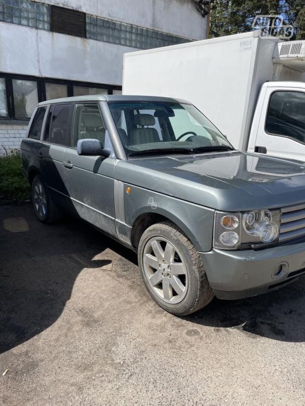 Green Land Rover Range Rover 2004 in Kaunas, with an engine capacity of 2.90 L and mileage of 240 thousand km for 2000 €, photo 2 on AUTOMOTO.COM.LV