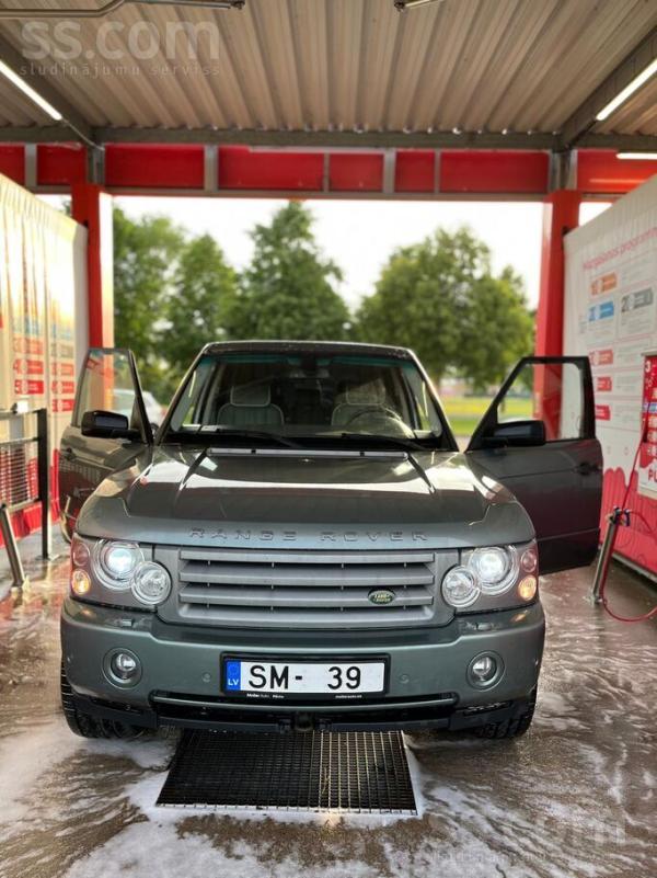 Green Land Rover Range Rover 2006 in Ventspils, with an engine capacity of 4.40 L and mileage of 371 thousand km for 5000 €, photo 4 on AUTOMOTO.COM.LV