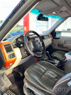 Zaļš Land Rover Range Rover 2006 Ventspils, ar dzinēja tilpumu 4.40 L un nobraukumu 371 tūkst. km par 5000 €, foto 6 vietnē AUTOMOTO.COM.LV