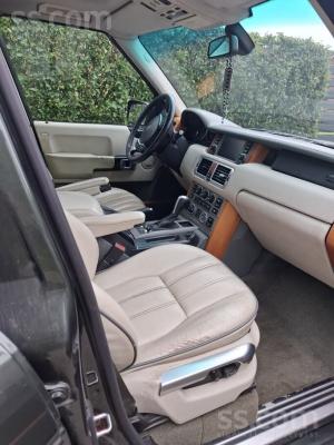 Zaļš Land Rover Range Rover 2006 Madona, ar dzinēja tilpumu 3.00 L un nobraukumu 433 tūkst. km par 2400 €, foto 5 vietnē AUTOMOTO.COM.LV
