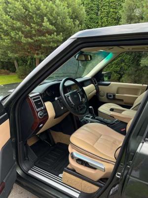 Zaļš Land Rover Range Rover 2006 Viļņa, ar dzinēja tilpumu 2.93 L un nobraukumu 390 tūkst. km par 5500 €, foto 29 vietnē AUTOMOTO.COM.LV