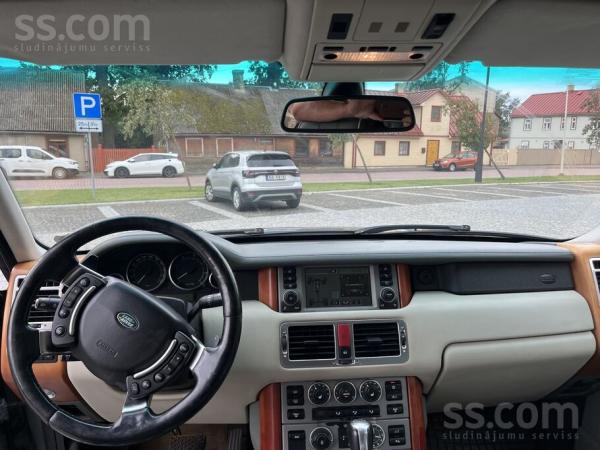 Green Land Rover Range Rover 2006 in Ventspils, with an engine capacity of 4.40 L and mileage of 371 thousand km for 4700 €, photo 6 on AUTOMOTO.COM.LV