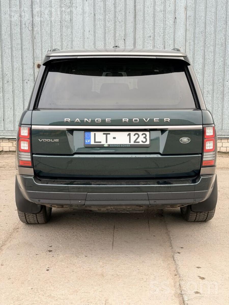 Zaļš Land Rover Range Rover 2013 Rīga, ar dzinēja tilpumu 4.40 L un nobraukumu 275 tūkst. km par 21500 €, foto 8 vietnē AUTOMOTO.COM.LV