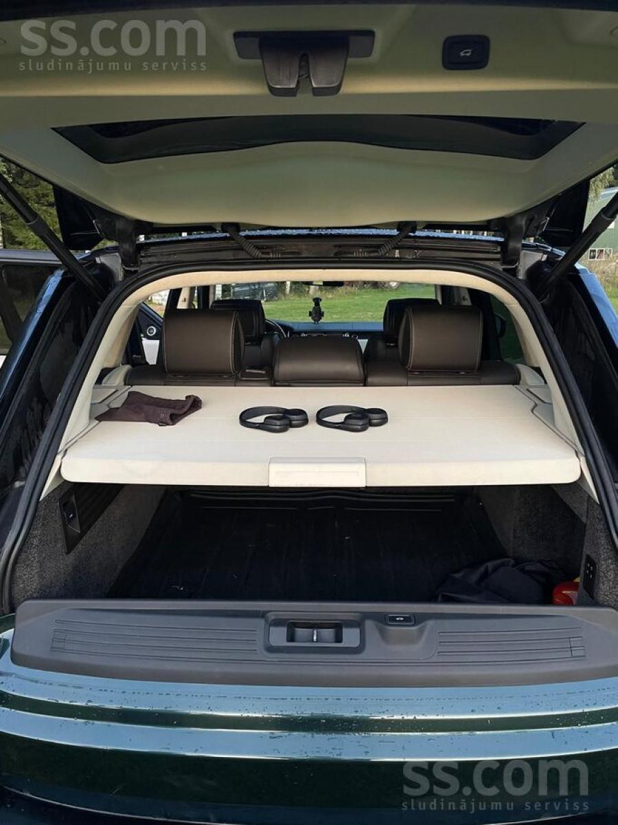Green Land Rover Range Rover 2014 in Riga, with an engine capacity of 4.40 L and mileage of 220 thousand km for 22000 €, photo 12 on AUTOMOTO.COM.LV